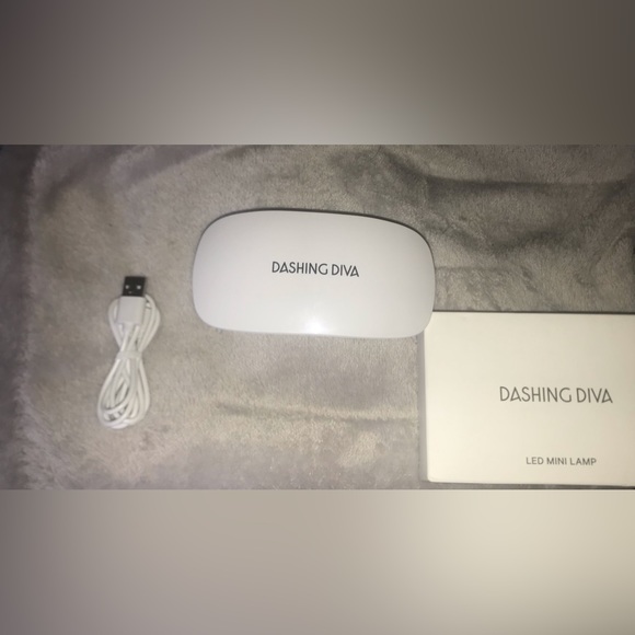 Dashing Diva | Makeup | Dashing Diva Mini Led Lamp | Poshmark